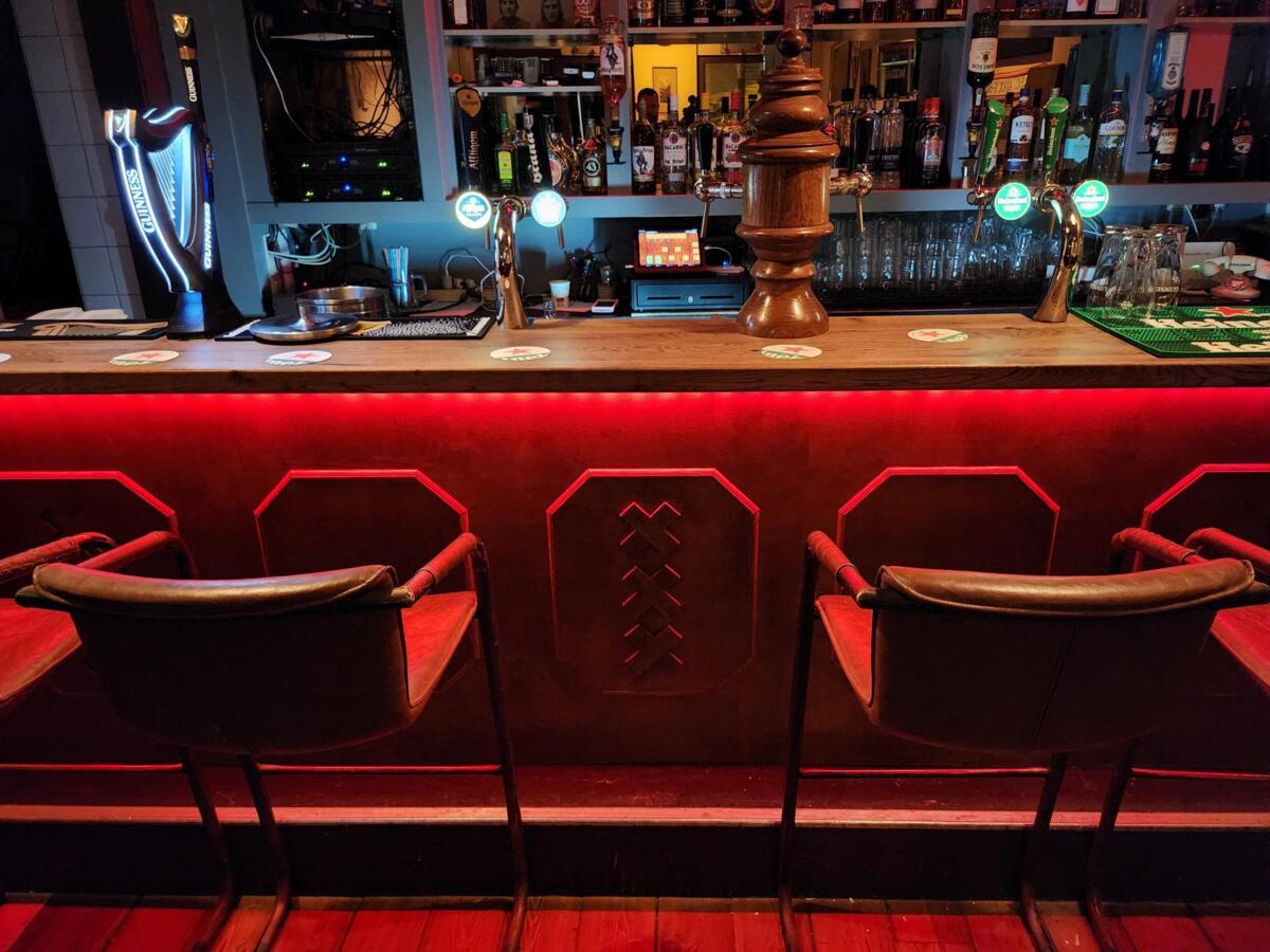 Backstage Bar - 21 Horeca